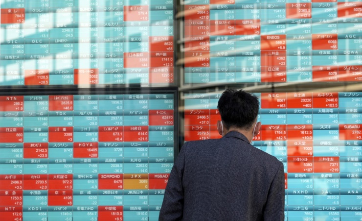 Asian shares mostly decline after mixed Wall Street finish Asian shares mostly decline after mixed Wall Street finish